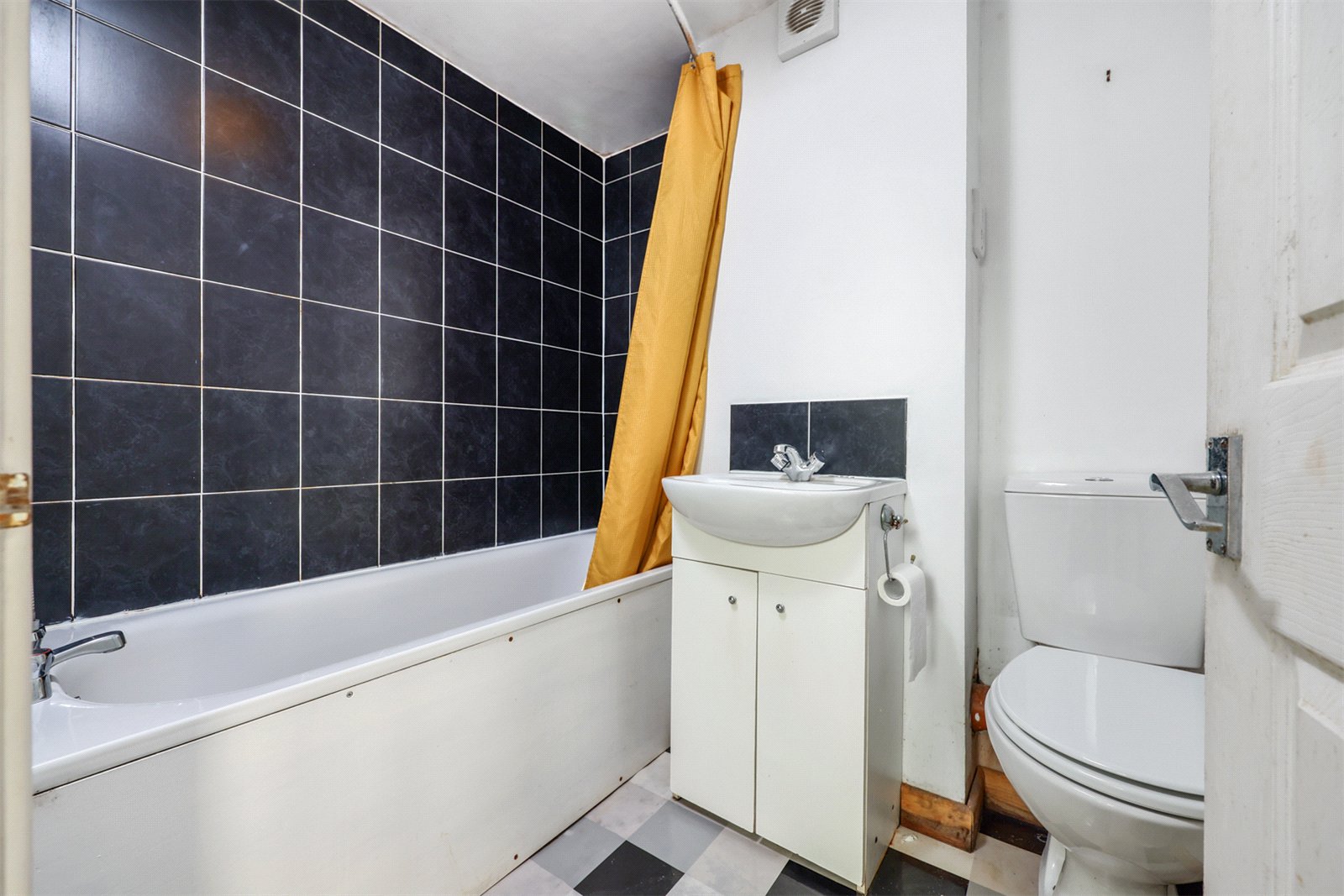 2 bedroom for sale in Victoria Street Cornwall | Ideal Homes - Estate ...