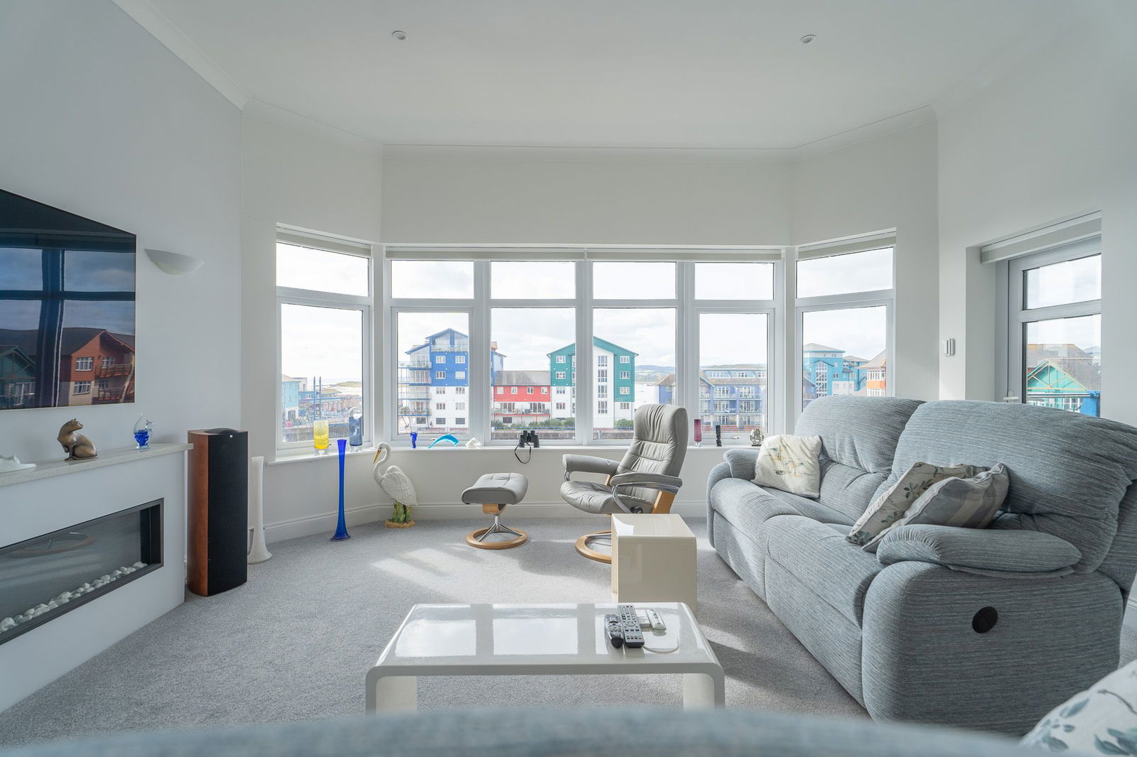 3 bedroom Penthouse for sale in Shelly Road EX8 1XU | Pennys Estate Agents