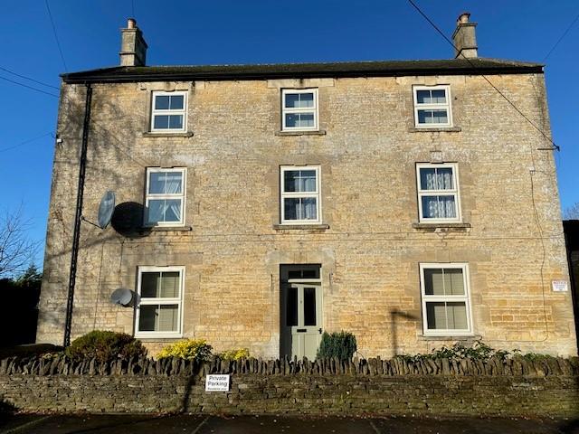 3 bedroom Flat for rent in Bridge House | Tayler and Fletcher