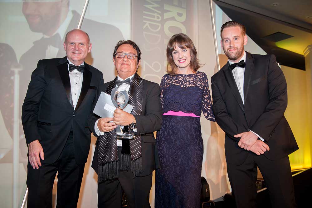 Lifetime achievement award for Paul Topping