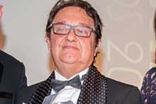 Lifetime achievement award for Paul Topping