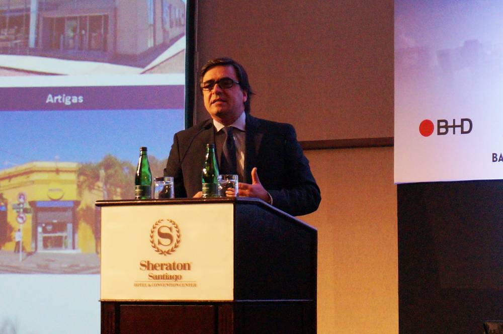 Neutral combats crisis with strong measures