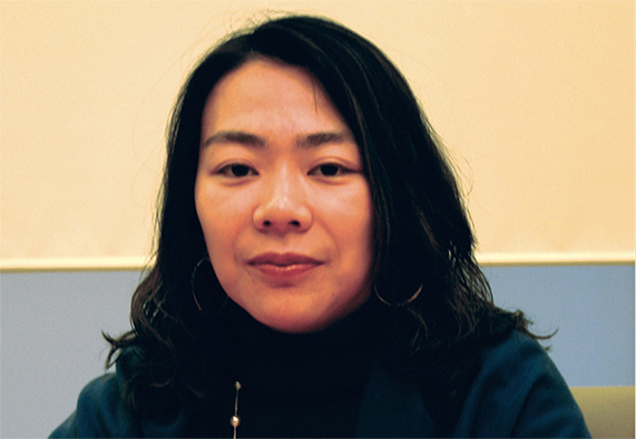 KAL attendant launches major lawsuit against Cho