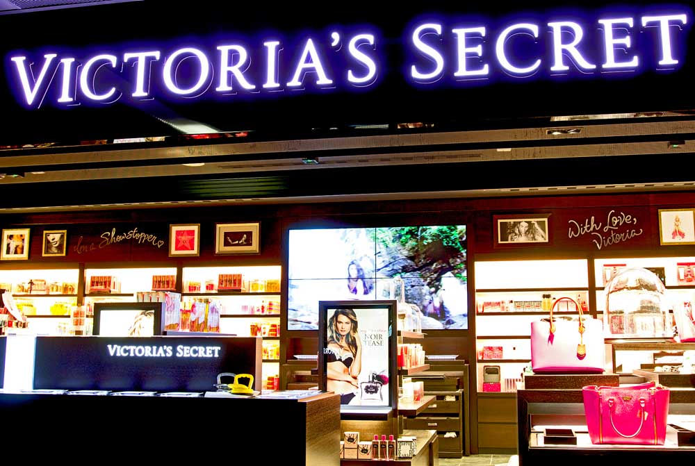 Warsaw begins phased opening of 25 stores