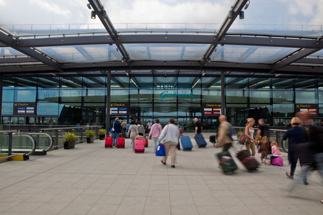 Gatwick welcomes RPI +0.5% rise