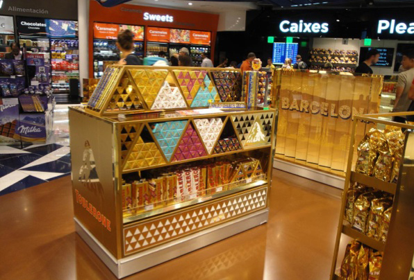 Toblerone gets engaged in Spain